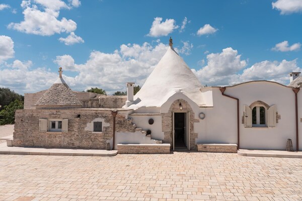 Holiday Home 'Aletheia' With Private Pool, Wi-fi And Air Conditioning - Ceglie Messapica