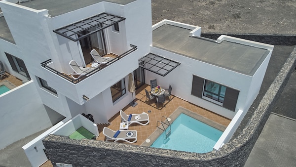Vacation 'Casa María Duplex' With Private Pool, Private Terrace And Wi-fi - Playa Blanca