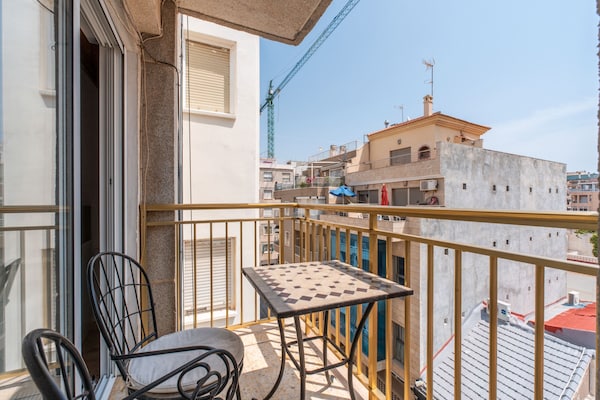 Apartment 'Calle Apolo 3' With Sea View, Wi-fi And Air Conditioning - Torrevieja