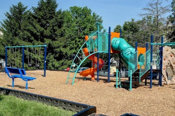 Cozy Boho 3b3b | Playground - Gaithersburg, MD