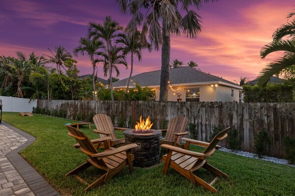 *New* Heated Pool* Spa* Firepit* Walk 2 Beach! - Cocoa Beach, FL