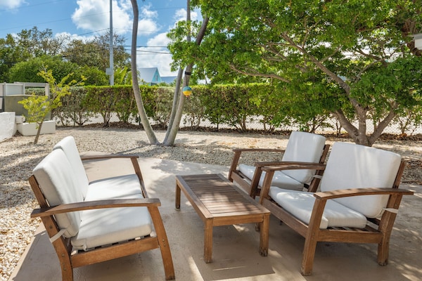 Pet-friendly Keys Cottage At Plankton's Palace - Pool, Patio & Gated Access - Florida Keys, FL