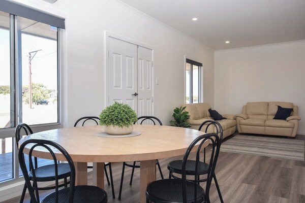 Sunset Hideaway - In Kingscote - Kingscote