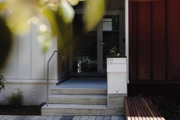 Stylish Studio Hideaway, Quiet Inner-city Location - Wellington