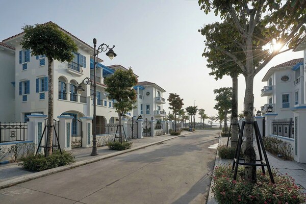 Memory Villa 3-bedrooms 1' Walking To The Beach, Ha Long Bay - ハロン