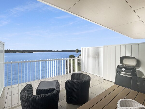 Coastal Chic In Batemans Bay  Your Perfect Escape - Batemans Bay