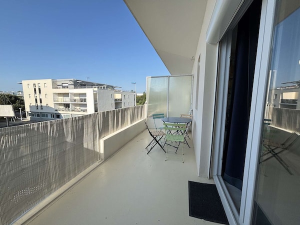 Komfortable Wohnung In La Rochelle Mit Balkon - Île de Ré