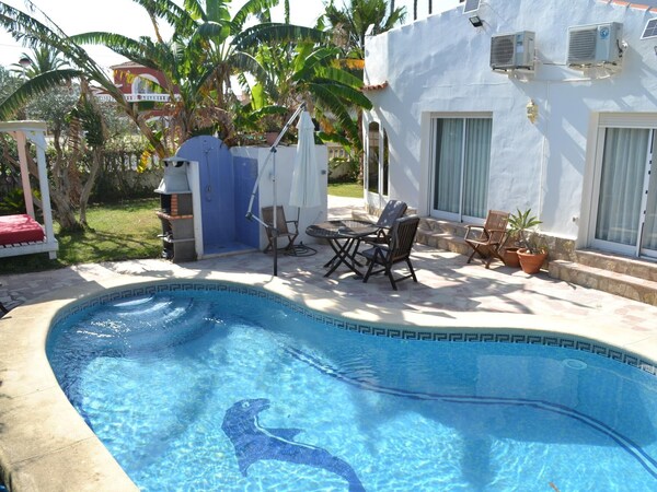 Acogedora Casa Con Piscina Privada A Pocos Metros Del Mar - Els Poblets
