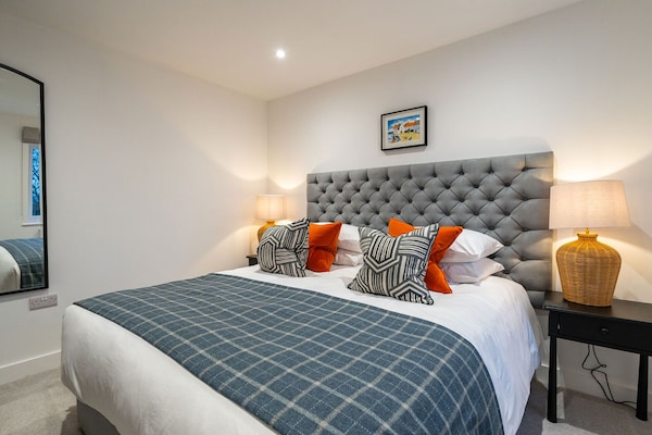 Coastal 2-bed Lodge With Sea Views, 24hr Concierge And Short Walk To Beaches - Tate St Ives