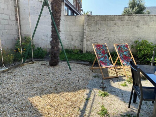 Maison Indépendante Avec Coin Détente En Plein Air - Dol-de-Bretagne