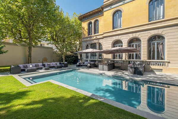 Hôtel Particulier Napoléon En Plein Centre De Lyon - Villeurbanne
