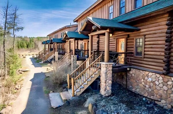 Casa Locura On Ampersand Bay - Saranac Lake, NY