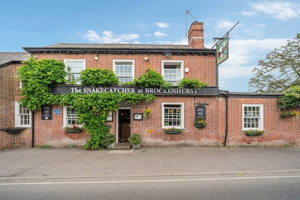 Brusher's Den - Central Flat - Lymington