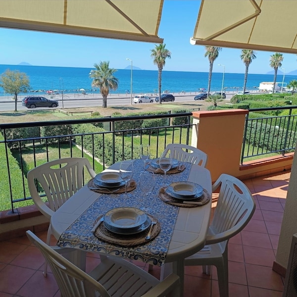 Vacation Homes Sun & Beach - Lemons Apartment - Capo d'Orlando