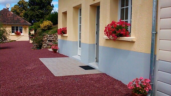 House In Bocage Normand - Manche