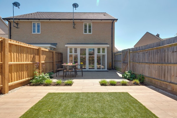 Stylish Luxury On Edge Of Cambridge | Free Parking | Pass The Keys - Ely