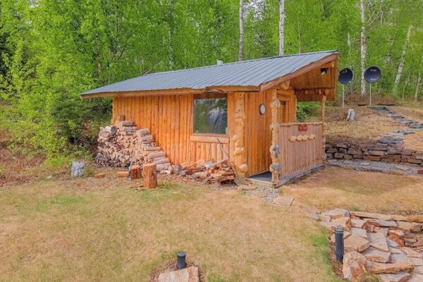 3-bedroom Log Cabin In Charming Salcha With Free Wifi, Mountain Views & Private - Alaska
