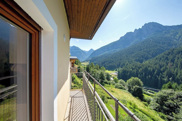 Ferienwohnung 'Blu' Mit Bergblick, Privater Terrasse Und Wi-fi - Sauris