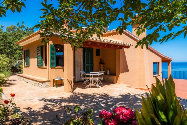 Villa With Wi-fi And Stunning Sea Views. - Banyalbufar