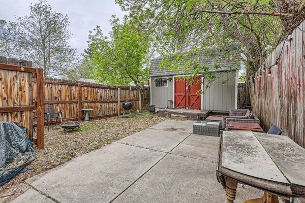 Art-filled Duplex Near Downtown - Denver, CO