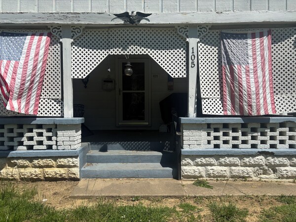 Charming 2-bedroom House In Morrow With Wifi - Rivertown, Maineville