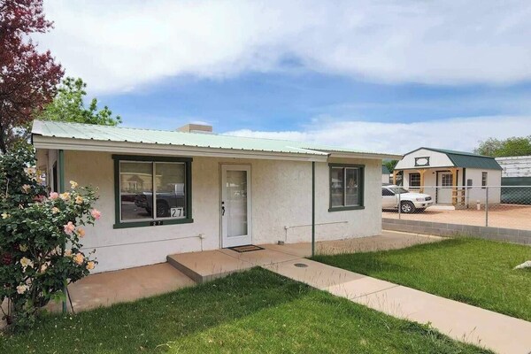 2 Room Cozy Home - Hurricane, Ut - Hurricane, UT