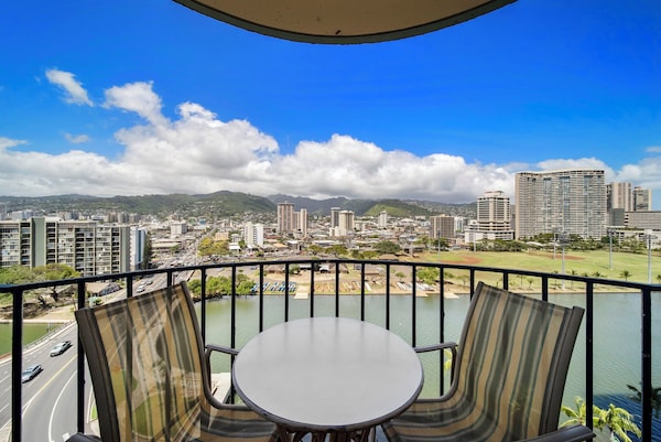 Charming 1-bedroom Apartment In Beautiful Honolulu With Wifi, Ac - Lanikai Beach