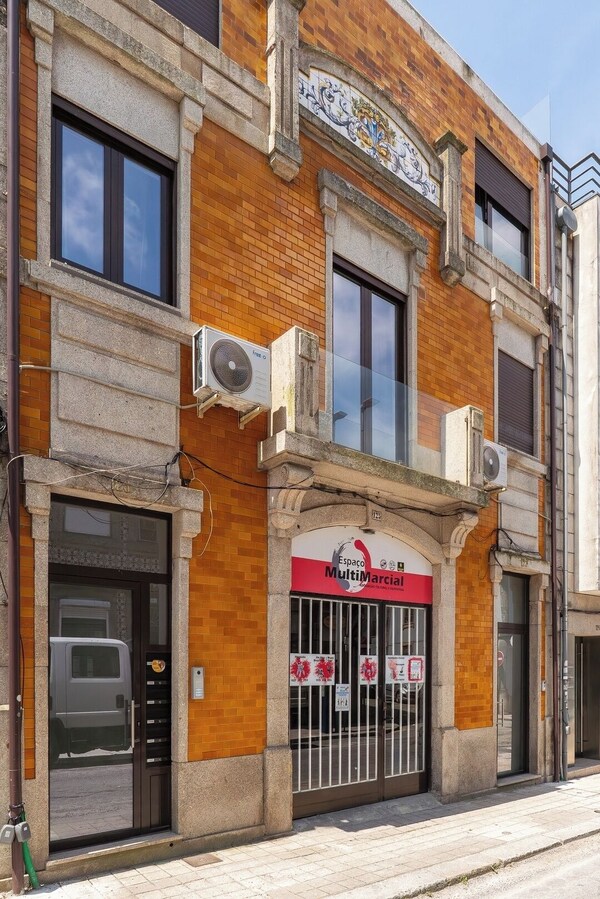 Hostwise - Modern And Bright Studio - Rio Tinto