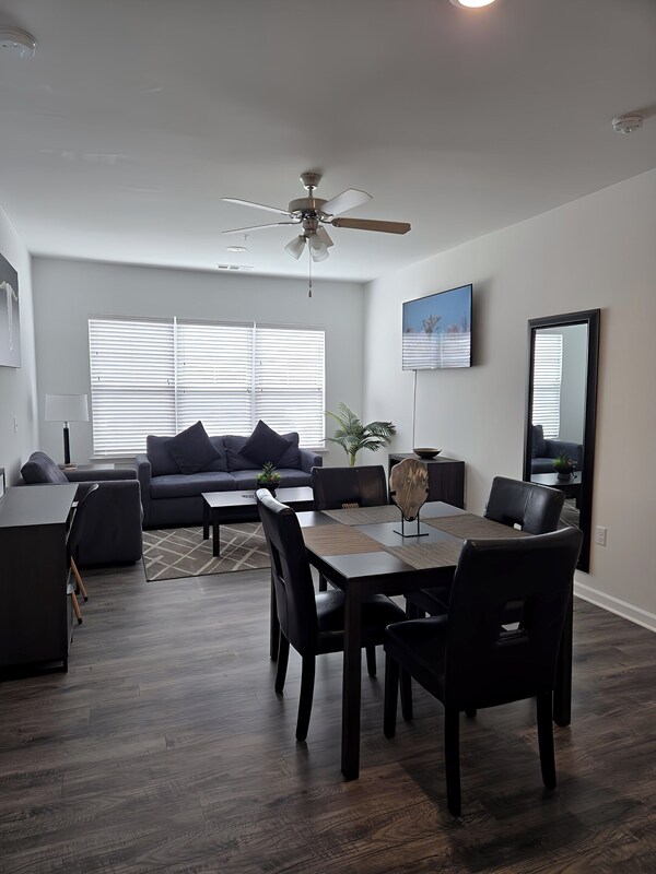 20% Off The Jax Luxe Pad - Orange Park, FL