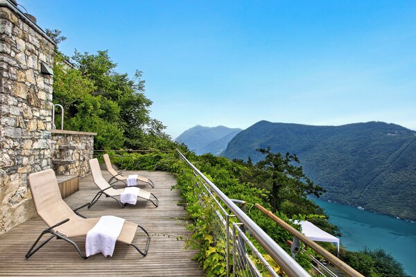 Villa Skyline - Pool - Lakeview - Privacy, Lugano, Switzerland - Kanton Tessin