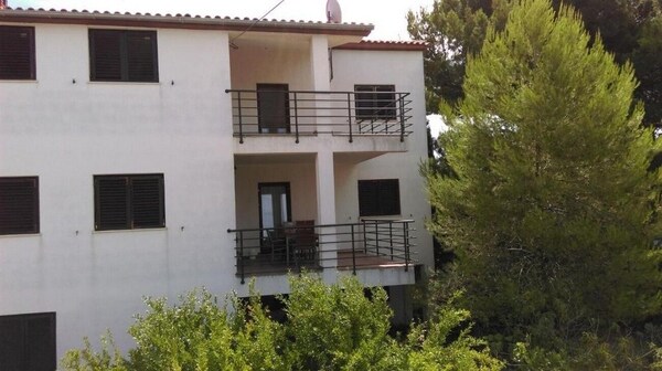 Studio Flat With Terrace Medulin (As-24398-a) - Premantura
