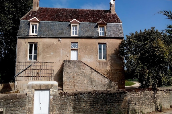 Holiday Home Between Avallon And Vezelay - Avallon