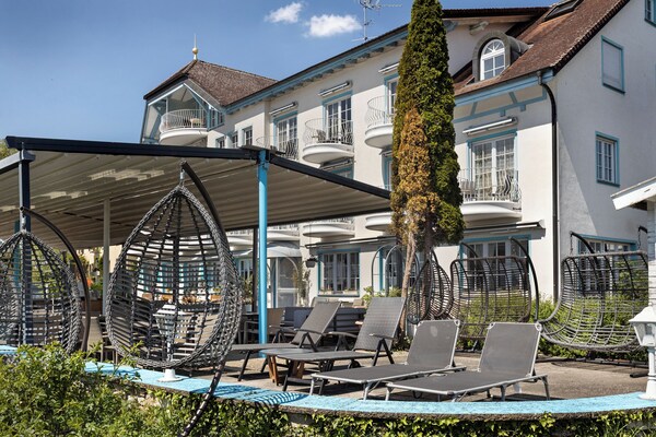 3- Bett Familienzimmer , 36 M² Mit Seeblick Und Jacuzzi - Bodensee