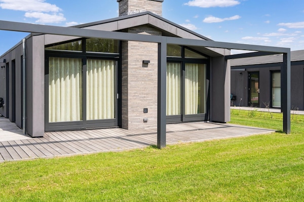 Holiday Home Near Kaag Lakes And Leiden Canals - Leiden