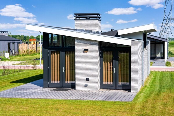Holiday Home In Oud Ade Near Kaag Lakes - Alphen aan den Rijn