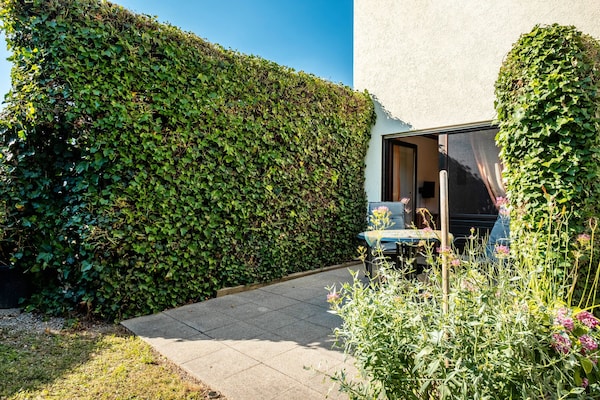 Ferienwohnung '1' Mit Privater Terrasse, Privatem Garten Und Wi-fi - Neuenburg am Rhein