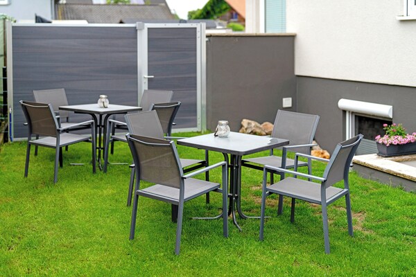 Room 'Gästezimmer 2' With Shared Terrace And Wi-fi - Rust