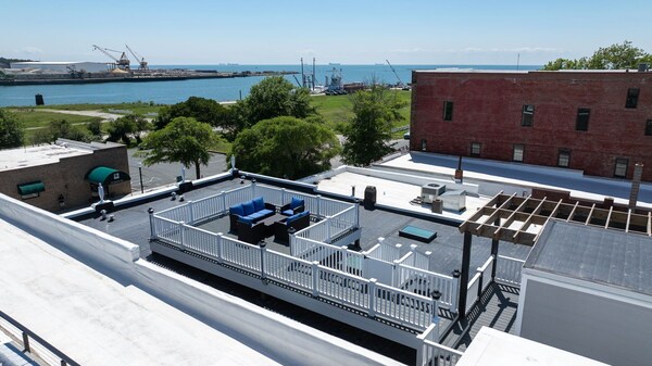 Maryland - Brand New Condo In Downtown Cape Charles! - Cape Charles, VA