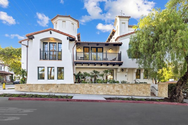 Casa Riviera 8 - Boutique Suites - Santa Barbara, CA