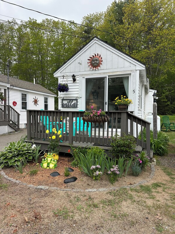 Charming 1-bedroom House In Wells Minutes From The Beach And Pet Friendly - Kennebunk, ME