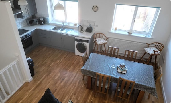 Sennen Cove With Sea Views & 3min Walk To The Beach. - Sennen