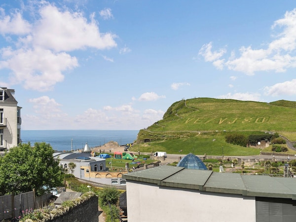 3 Bedroom Accommodation In Ilfracombe - Hele Bay