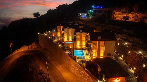 Lüx Manzaralı Villa - Karaağaç