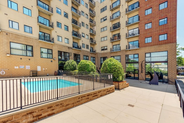 4th Ward Industrial In The Heart Of Charlotte - Idlewild - Charlotte