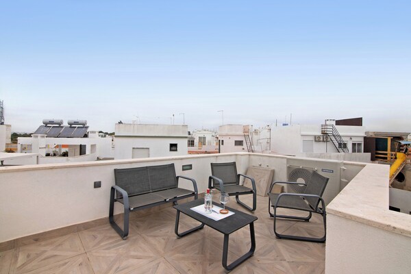 Holiday Home 'Alvor Rooftop' With Sea View, Wi-fi And Air Conditioning - Alvor