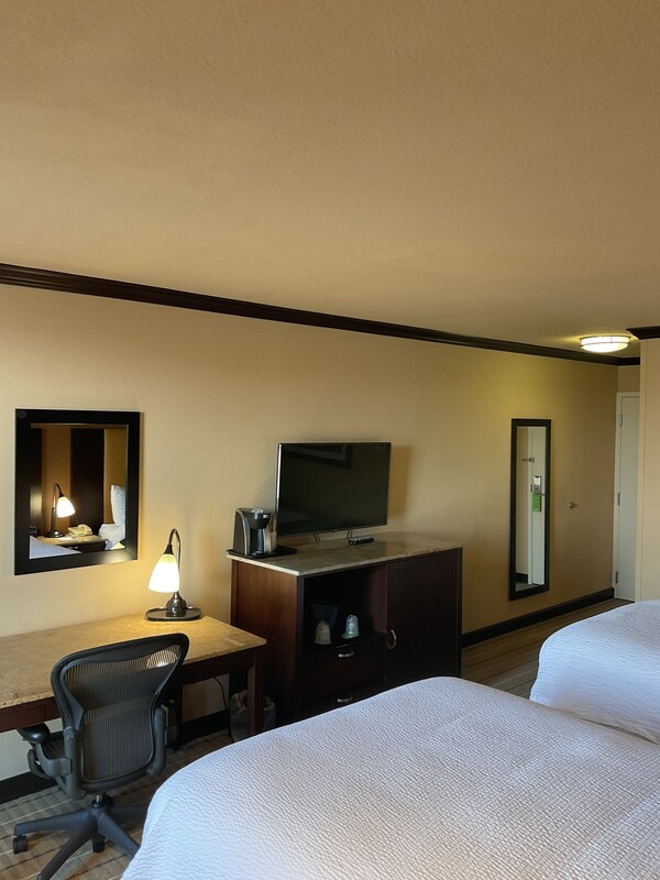 Cozy Hotel Suite In Lovely Oklahoma City With Wifi, Ac - Oklahoma