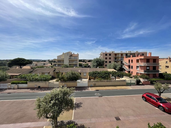 2-zimmer-wohnung, Nahe Am Strand, Privater Parkplatz, Narbonne Plage - Narbonne