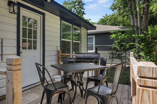 Cozy Home Near Nrg, Medical Centre, Toyota Centre With Hot Tub Spa, Arcade, Bbq - South Houston, TX