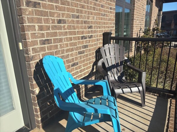 Greenville Gem | Scenic Balcony Views & Free Parkg - City View, SC