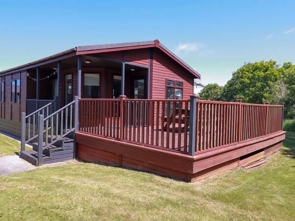 Lodge 9- Lamorna, With A Garden In St Merryn - Constantine Bay